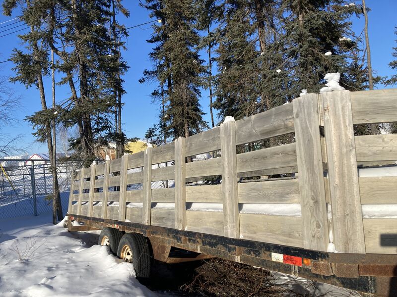 24 ft flat deck trailer - Yellowknife Tools, equipment For Sale ...