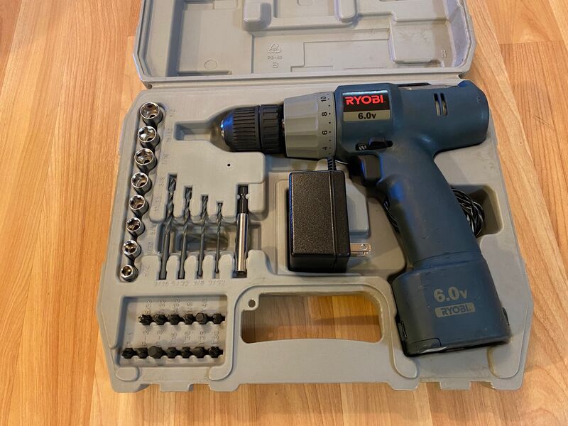 300 Piece Tool Set + RYOBI drill set - Yellowknife Tools, equipment For ...